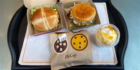 Mcdonalds Chicago Hq Restaurant To Introduce Global Menu Evewb