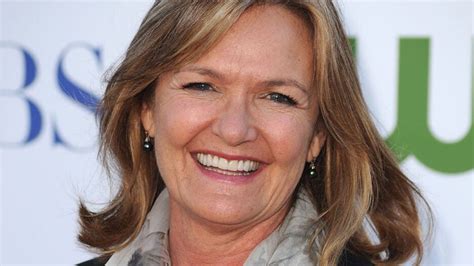 Nancy Lenehan Joins Ellie Kemper Judy Greer In Drop Off Comedy Pilot At Abc