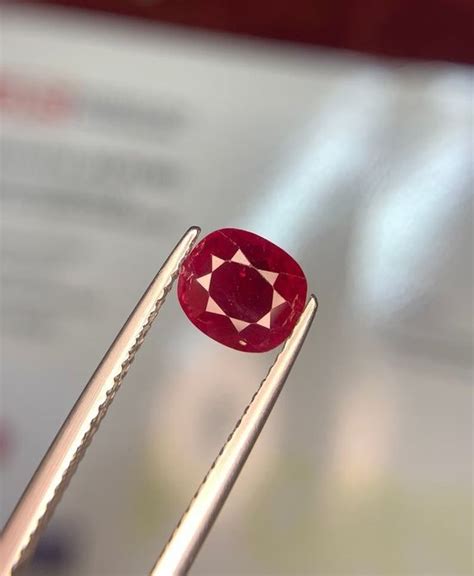 Red Ruby 1 62 Ct Gem Research Swiss Lab GRS Burma Ruby Red 1 62 CT Catawiki