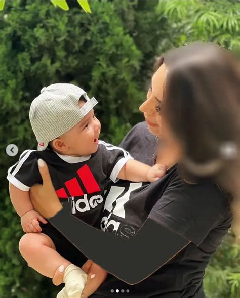 عکس همسر ساسی مانکن و پسر چهارماهه شان پسر شبیه پدر