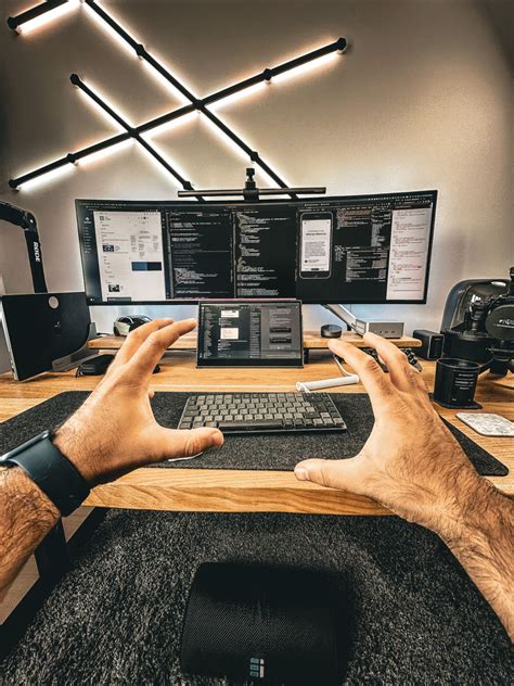 lovehatecode coderlife techtalks coding programmer panayiotis georgiou