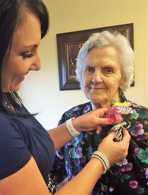 Services Agemark Senior Living