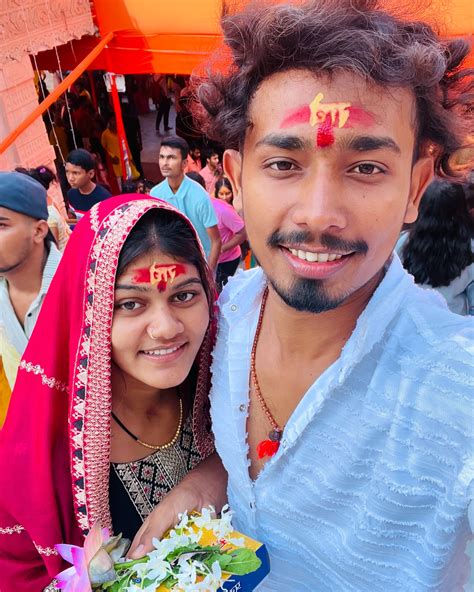 Simran Kumari Itsmesimranarya01 • Instagram Photos And Videos