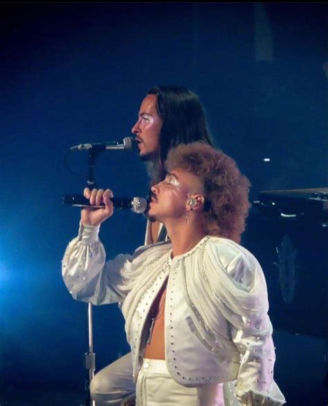 Josh And Sam Gvf Concert Aesthetic Greta Phil Collins Josh And Sam Gvf Concert Aesthetic Greta Phil Collins