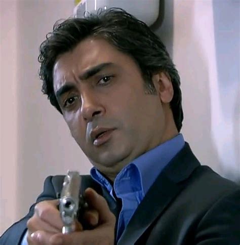 قسمت جالب و دیدنی سریال ترکي وادي گرگ ها از پشت خنجر زدن پولاد علمدار توسط آدم دوبله فارسی دری