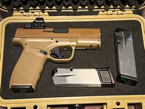 Springfield Hellcat Review Best Ccw By Joseph Kocik Global