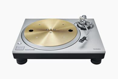 Technics Made A Beautiful New Turntable Using Its Motor Drive Tech For A Cleaner Sound