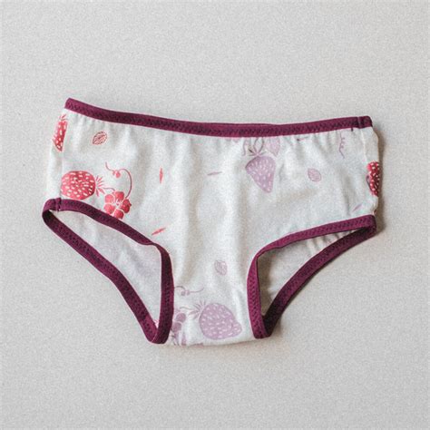 Kit Bombachitas Infantiles Glenda Lloyd