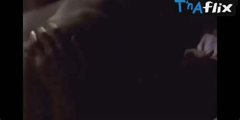 Marlee Matlin Sexy Scene In Reasonable Doubts