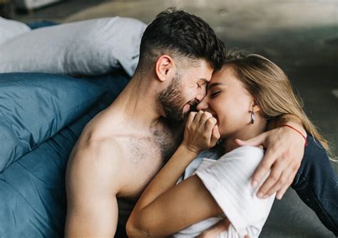 年下彼女は御用心！アラサー男子が、年下彼女とのセックスに望むことや違和感とは？ ファッションメディア Andgirl [アンドガール]