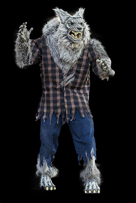 Hulking Werewolf Electric Animated Halloween Prop The Horror Dome