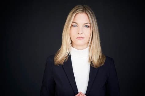 10 Hot Sexy Adrianna Dilonardo Bikini Pics