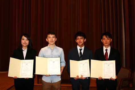 【経営学部】2018年度経営学部懸賞論文・great成績優秀者・英語ライティングコンテストの表彰式を開催しました 明治大学