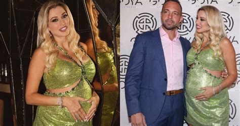 Έγινε μαμά για πρώτη φορά Γέννησε η Κωνσταντίνα Σπυροπούλου Το φύλο του μωρού της