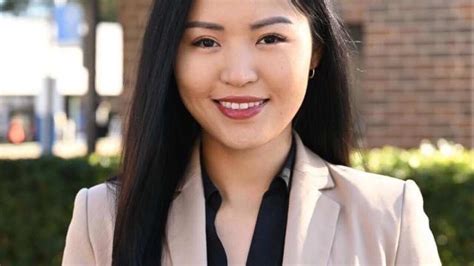 ДЭМ 4 Австралид байр түрээслэх гэж байгаа бол заавал сонсоорой Sbs Mongolian