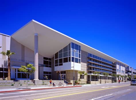 Santa Monica Public Library Reopens For In Person