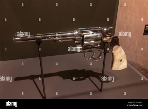 Al Capone With Gun