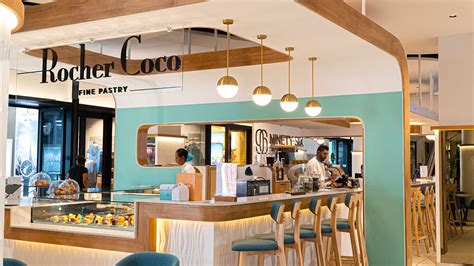 Rocher Coco Et Sushi Quay Desormais Au Caudan