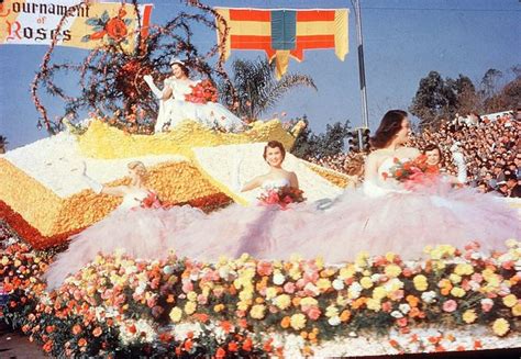 1954 The Queens Float Tournament Of Roses Parade Tournament Of