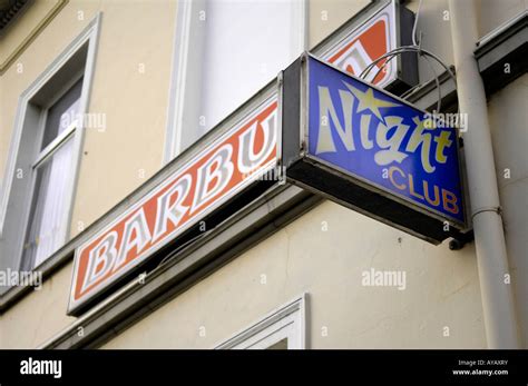 Barbula Bar Nacht Club Bordell Mädchen Sex Branche Deutschland