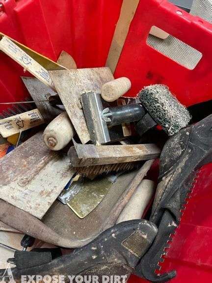 Painting Accessories Rollers Pans Removers In A Tote Advantage