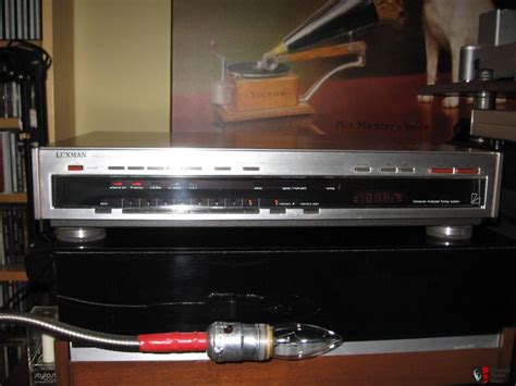 Luxman T-530 Tuner Photo #4253289 - Canuck Audio Mart