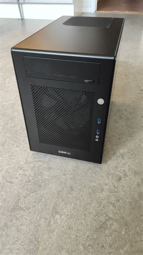 Se Produkter Som Liknar Dator Chassi Mini Itx Lian Li På Tradera 481677104