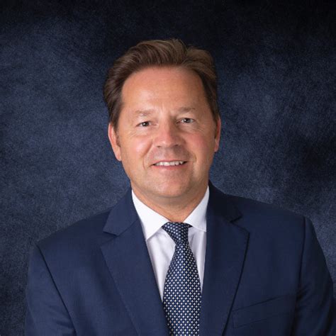 Stephen Holbrook Linkedin