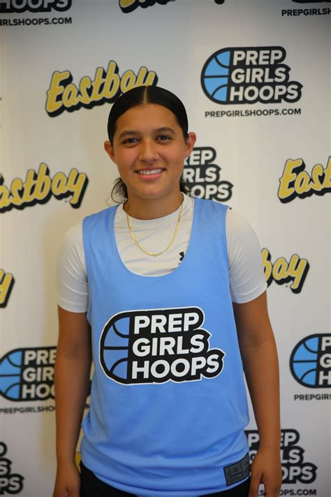Sofia Duque Prep Girls Hoops