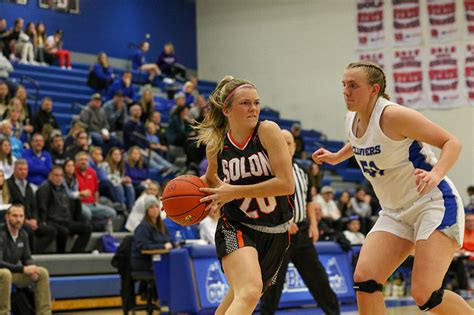 Quillin Comes Up Big As 3a Second Ranked Solon Overcomes Cold Shooting