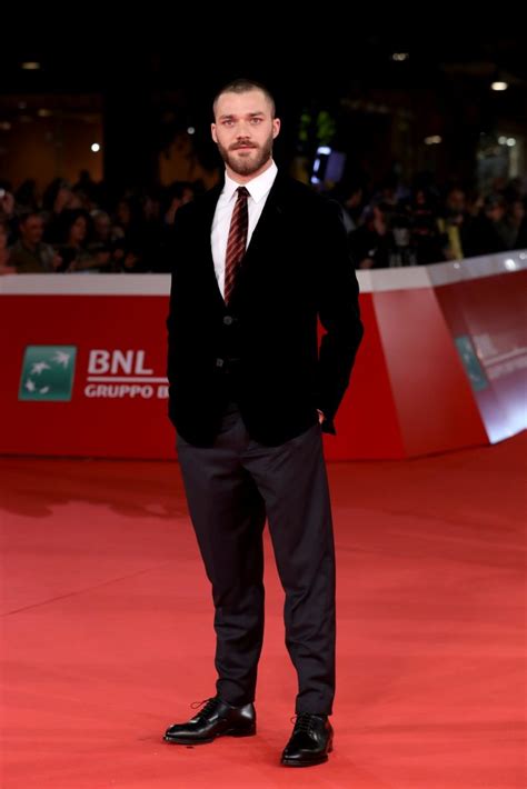 Lorenzo Richelmy Net Worth In 2023 Wiki Age Weight And Height