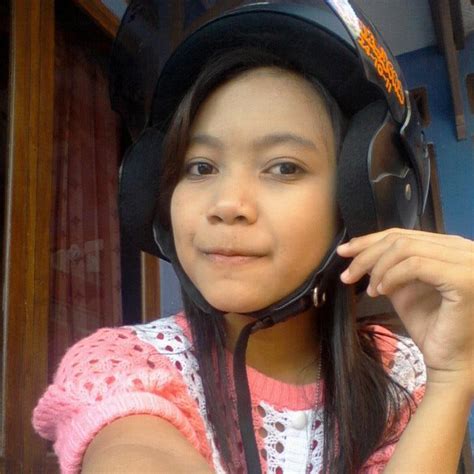 Septiorini S World IIS RISNAWATI SI CEWEK ALAY Septiorini S World IIS RISNAWATI SI CEWEK ALAY