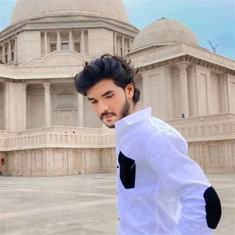 Mohit Raosaab😎 M Mohit99 • Threads Say More