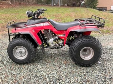 1986 Red Honda Fourtrax 250 Live And Online Auctions On