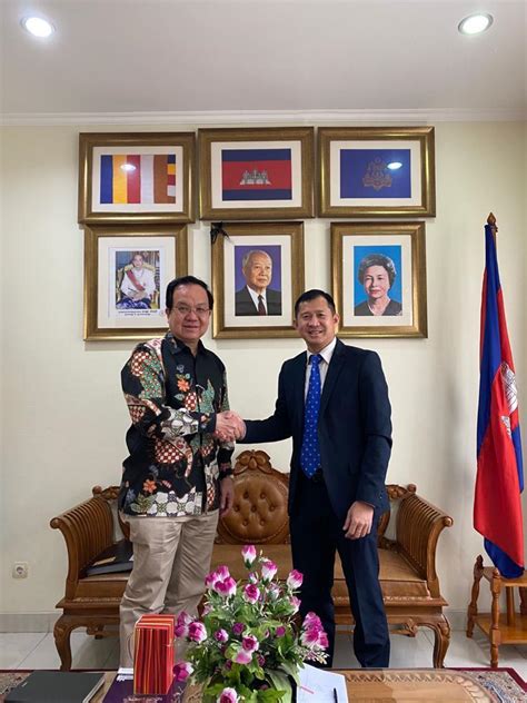 Sakal Mao On Linkedin Courtesy Meeting With Mr Daud D Salim Ceo