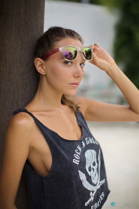 Katya Clover In Strong Babe Erotic Beauties