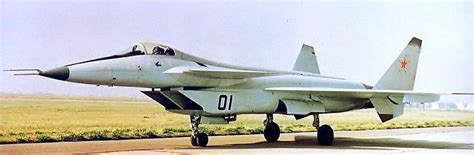 Mikoyan Mig 142 144 Mfi Photos History Specification
