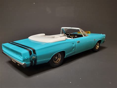 1968 Dodge Coronet Convertible Wtrailer Plastic Model Car Kit 1