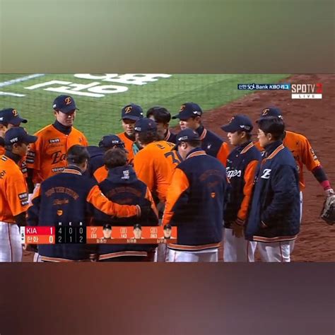 역전승을 할수 있게 한 경기 도중 연패중인 선수들 각성시키는 한화이글스 외국인 투수 폰세 집합장면shorts Youtube