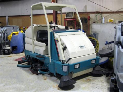 Tennant 8300 Refurbished Floor Scrubber Sweeper For Sale