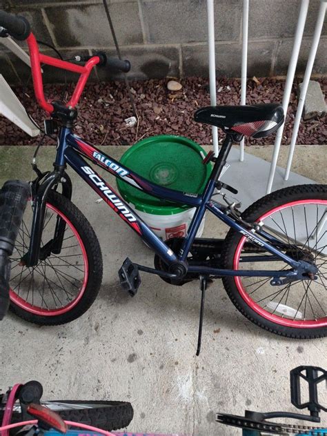 Schwinn Falcon 20 Bike Online