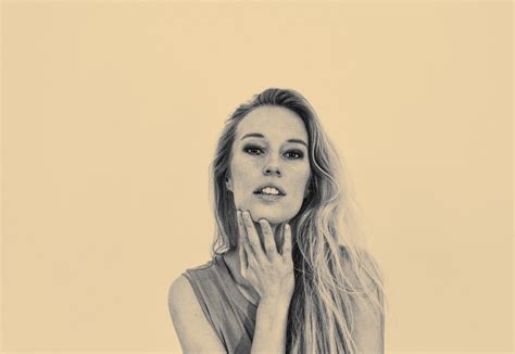 Emma Bensing Artist