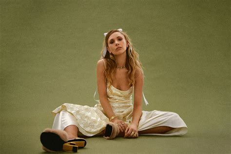 Juno Temple Photo Shoot