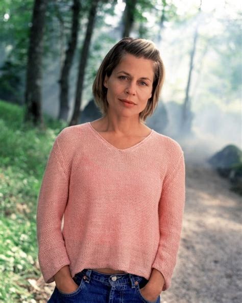 Linda Hamilton Pictures