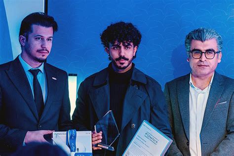 کمپین طراحی فونیکس پایان یافت عکس