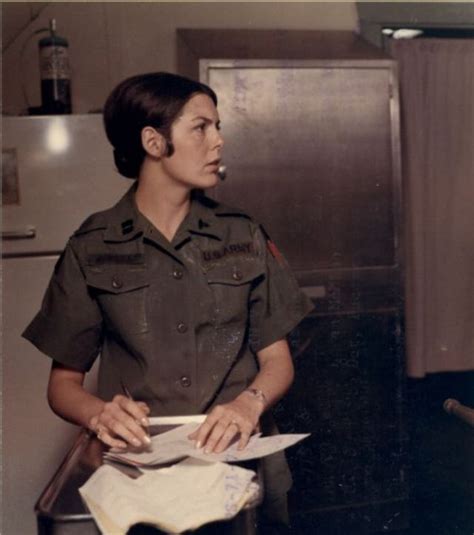 31 Wonderful Photos Of Brave Women Of The U S Army Nurse Corps During