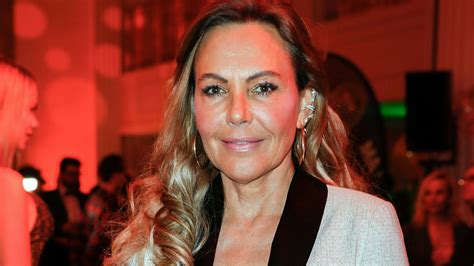 Natascha Ochsenknecht Moderiert Discovery Sex Show Express