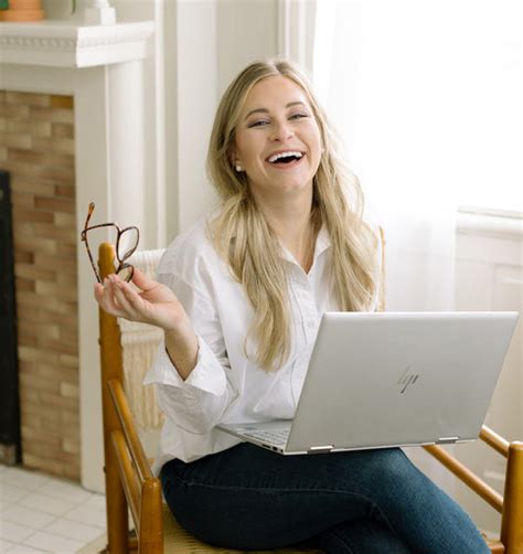 Macie Kendall Co Georgia Calligraphy And Engraving For Live Events