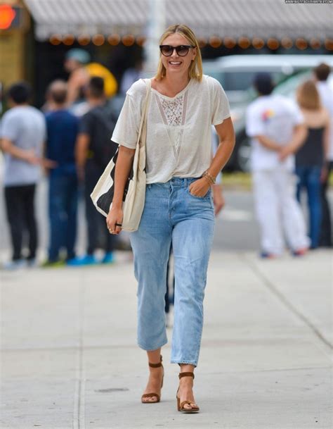 Maria Sharapova Manhattan Celebrity Beautiful Sultry Stunning Fashion