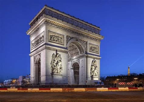 Famous Buildings In France 11 Historic Landmarks